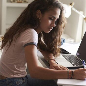 UMPMoodle: How to Access UMPMoodle