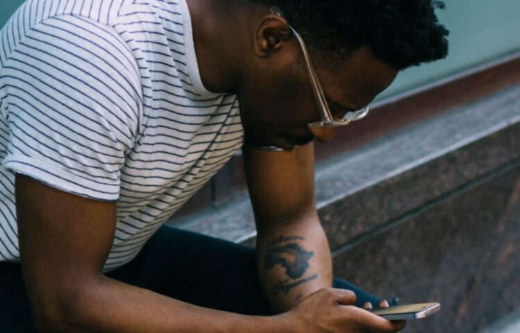 How to Access www Hollywoodbets mobi Log in Login in South Africa